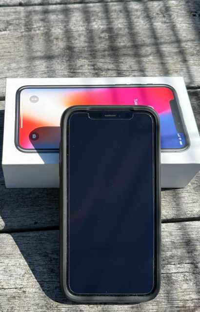 iPhone X 256GB - Excellent Condition - iPhone in Bowral NSW | Gumtree ...
