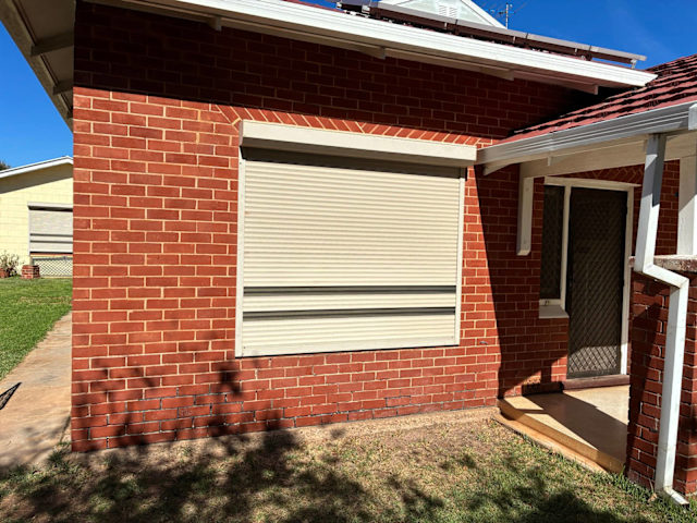 2 x aluminum window shutters - manually operable - Building Materials ...