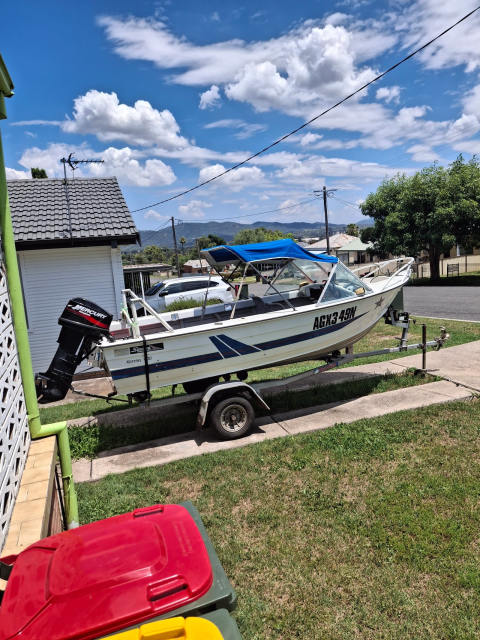 Savage kestrel aluminium 4m Boat | Motorboats & Powerboats | Gumtree ...