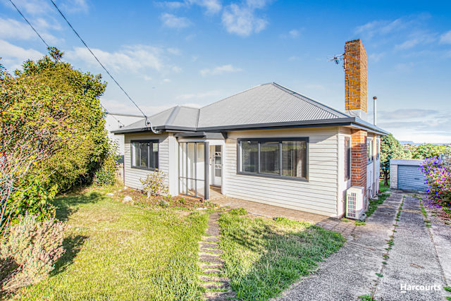 8 Bryan Street, Montello, Tasmania 7320 - for Rent | Gumtree Australia