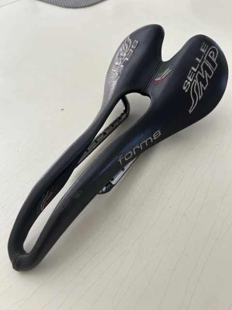 Selle SMP Forma Carbon bicycle saddle - Bicycle Parts and Accessories ...