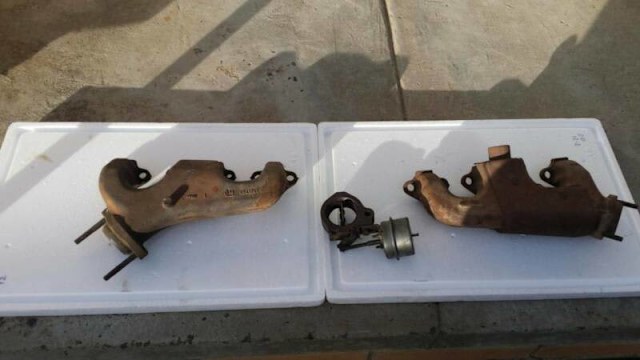 Commodore Vb Vc Vh Vk Vl 253 308 V8 Exhaust Manifolds And Butterfly Flap Engine Engine Parts 