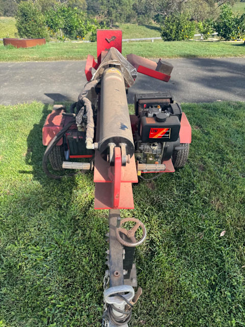 Log Splitter 40 tonne diesel - Power Tools in Gympie QLD | Gumtree ...
