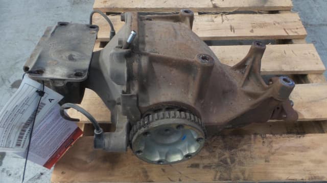 2003 HOLDEN VY COMMODORE 3.8L AUTO PETROL SEDAN DIFFERENTIAL CENTRE ...