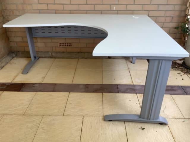 Desks, office, computer or multiple use. - Desks in Balcatta WA ...