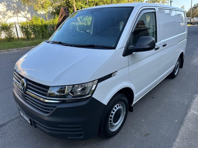 2021 VOLKSWAGEN TRANSPORTER AUTO Turbo Diesel Immaculate Condition ...