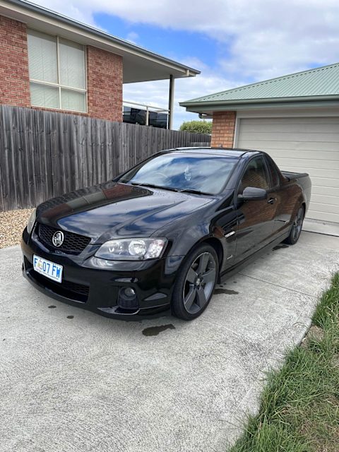 2011 HOLDEN COMMODORE SV6 THUNDER 6 SP AUTOMATIC UTILITY | Cars, Vans ...