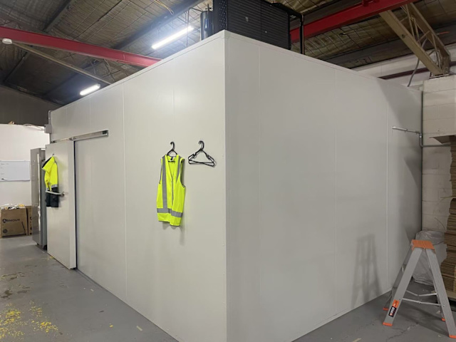 Commercial Cool Room 6000mm X 4000mm @ 2800mm high Clearance Sale ...