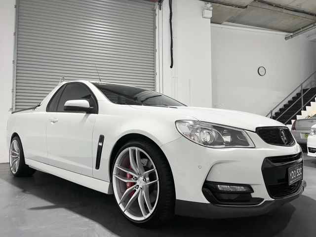 2015 MY16 Holden VF II LS3 Commodore SS-V Redline 6-Speed Manual Ute ...