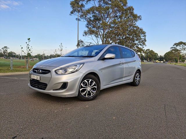 2011 HYUNDAI ACCENT ACTIVE 5 SP MANUAL 5D HATCHBACK | Cars, Vans & Utes ...