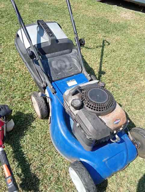 Victa corvette mower and pope straight shaft whipper - Lawn Mowers in ...