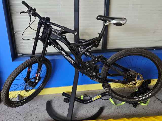 Norco atomik downhill dual suspension race bike mountain bike xc - Men ...