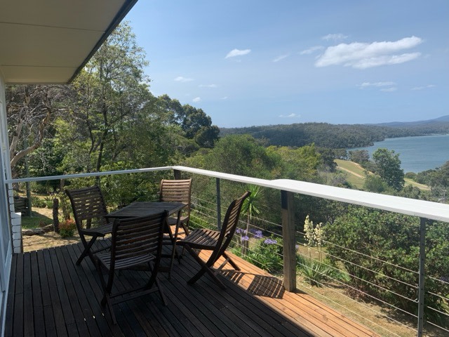 46 Karbeethong Avenue, Mallacoota, Victoria 3892 - for Rent | Gumtree ...