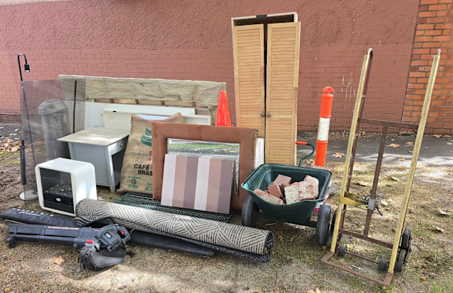 FREE STUFF Trolley Wheelbarrows Bricks Mirrors Desks Lamps++ ...