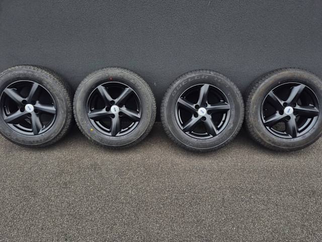 16inch Factory Ford RTV Alloy Rims & 215/65/16 Bridgestones 90% Tread ...