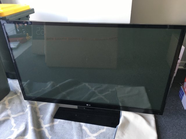 60 inch plasma TV like new - TVs in Howrah TAS | Gumtree Australia