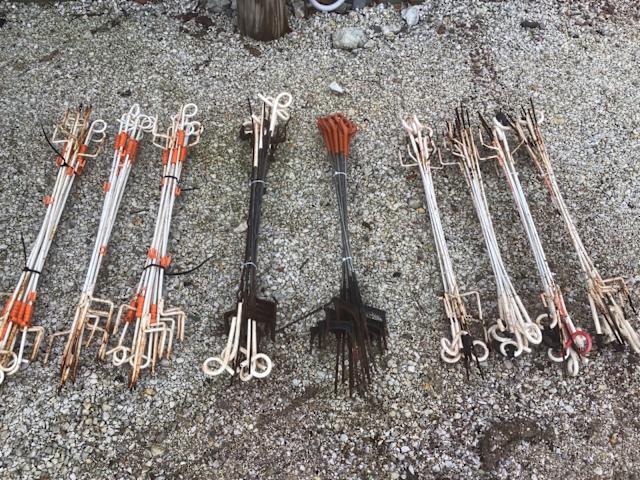 Electric fence pegs & reels & hay feeder | Livestock | Gumtree ...