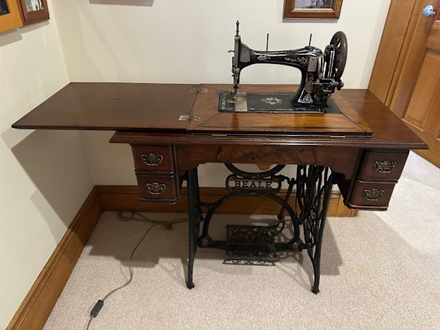 Antique Beale sewing machine - Sewing Machines in Paddington NSW ...