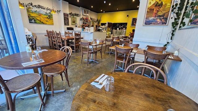 RESTAURANT/CAFE IN CAMBERWELL FOR SELL - Business For Sale | Gumtree ...