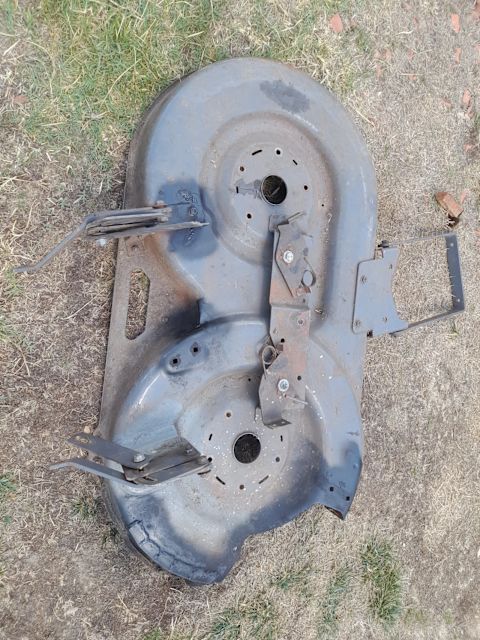 Ride on mower Deck- Murray Sentinel - Lawn Mowers in Dales Creek VIC ...