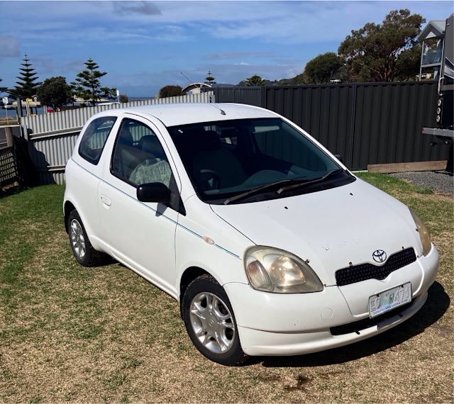 2002 TOYOTA ECHO 5 SP MANUAL 3D HATCHBACK | Cars, Vans & Utes | Gumtree ...
