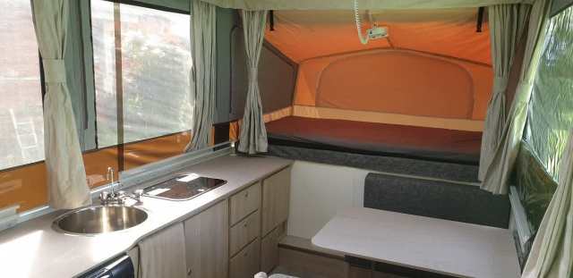 2022 Jayco Lark Bush Pack (awning, shower, hot water, roof rack etc ...