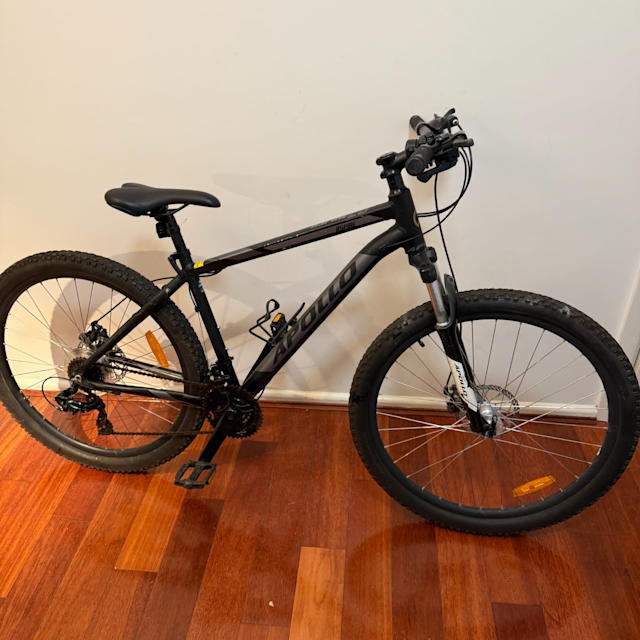 APOLLO ASPIRE 20 MOUNTAIN BIKE BICYCLE MTB 70CM 21 SPEED DISC BRAKES - Men's Bicycles in Old ...