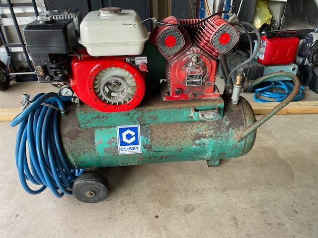 Clisby V Twin / Honda powered Compressor - Other Tools & DIY in ...