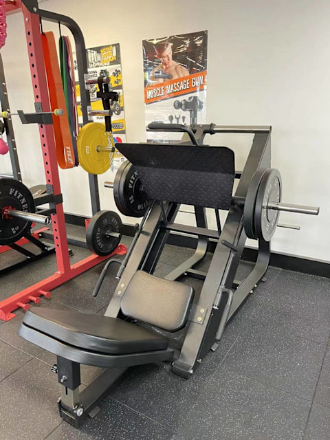 Commercial Grade Leg Press Machine Brand New - Gym & Fitness in Darra ...