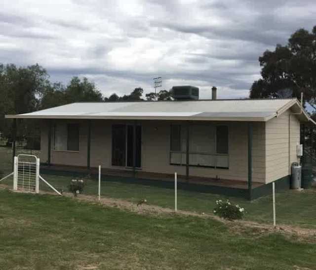 Farm cottage | Property for Rent | Gumtree Australia Young Area ...