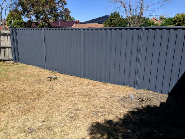 COLORBOND FENCING AT GOOD PRICES FREE Quotes! FENCING DYNAMICS ...
