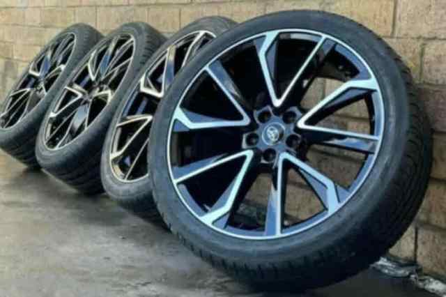 Toyota corolla wheels and tyres 18 zr corolla style wheels . | Wheels ...