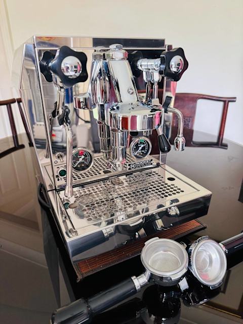 Rocket Giotto Evoluzione espresso Milano rotary pump coffee machine ...