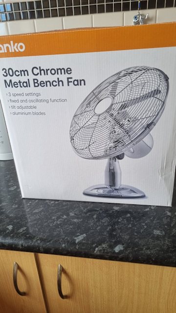 bench fan 30cm (free) - Air Conditioning & Heating in Ashfield NSW ...