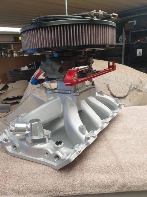 Carby high rise 304 holden v8 | Engine, Engine Parts & Transmission ...