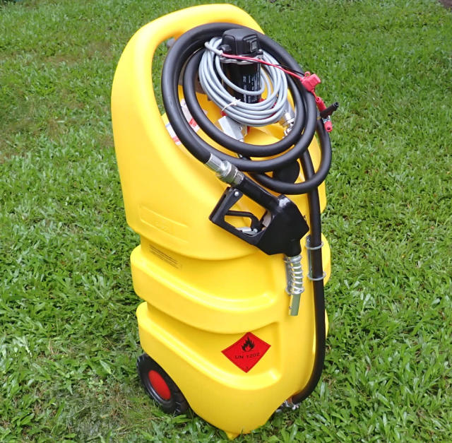 New Italian 110L Diesel Fuel Cell Tank with 12v Pump & Bowser trigger ...