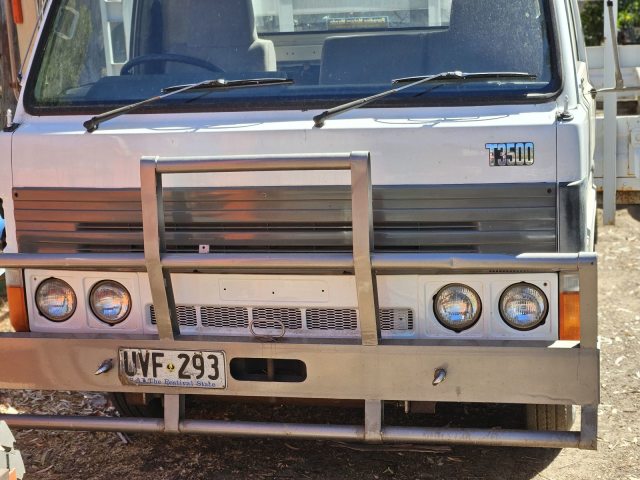 Mazda T3500 1986 Truck top condition | Trucks | Gumtree Australia ...