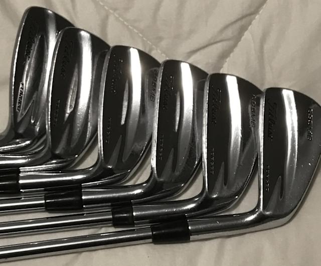 Titleist 695 MB Forged Irons True Temper Dynamic Gold S300 - Golf in ...