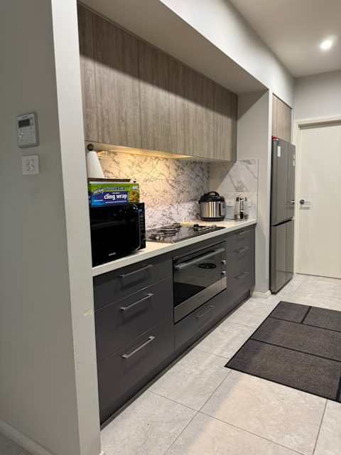 Houseshare in 3 Bedroom house - Share House & Flatshare | Gumtree Australia