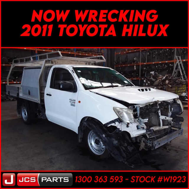 Wrecking 2011 Toyota Hilux 4x2 Workmate 3.0L Manual Diesel Pickup ...