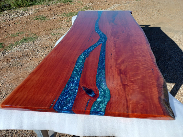 Custom Epoxy Resin River Tables and Timber Benchtops - Building ...