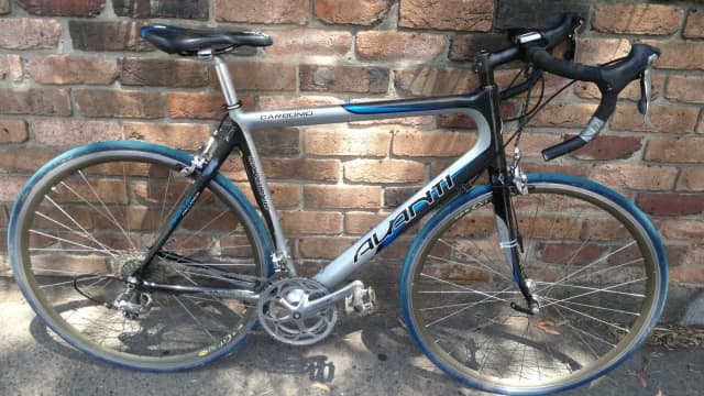 Carbon fiber road bike AVANTI CARBONIO Dura Ace hubs Mavic RIMS 700c ...