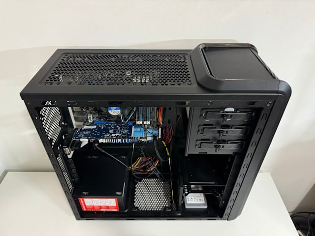 Gaming Desktop PC Windows 11 + Monitor - Desktops in Coburg VIC ...