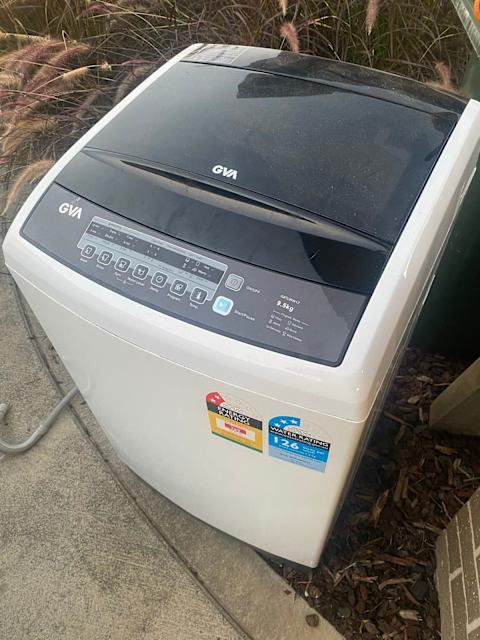 GVA 9.5kg washing machine (leaking) - Washing Machines & Dryers in East ...