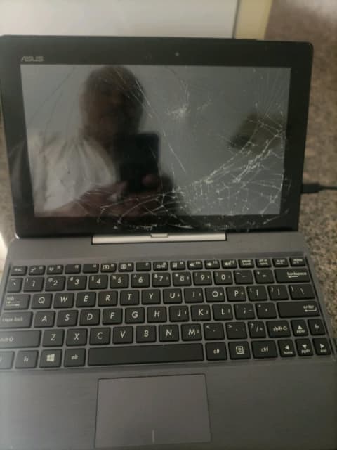 Asus Tablet/laptop | Laptops | Gumtree Australia Wyndham Area - Point ...