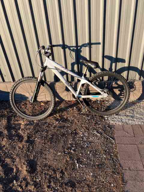 Norco 125 hardtail dirt jumper mountain bike in good condition - Men's ...