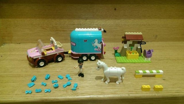 LEGO FRIENDS LEGO KIT 3186 EMMA'S HORSE TRAILER 100% COMPLETE PARTS ...