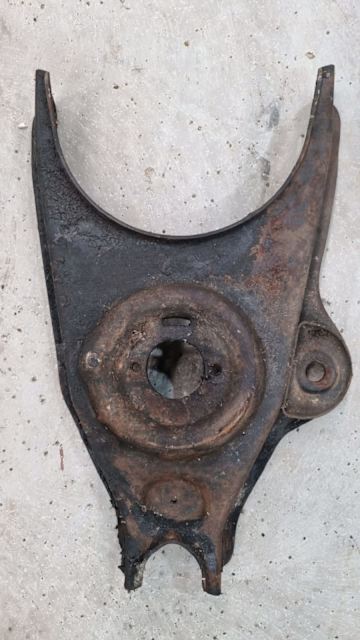 Fb ek ej eh holden passenger bottom wishbone | Auto Body parts ...