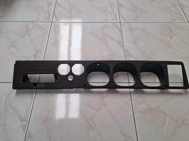 Tonana LH LX DASH FASCIA WOODGRAIN IT HAS 2 EXTRA HOLES FOR MECHANICAL ...