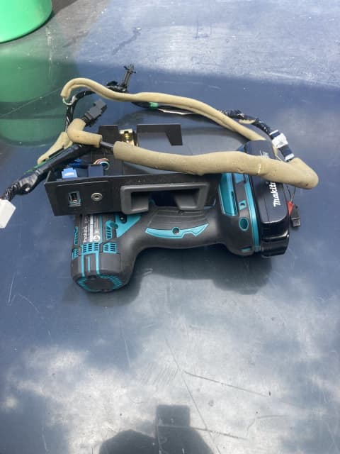 FG Ford Falcon Console AUX Port | Auto Body parts | Gumtree Australia ...